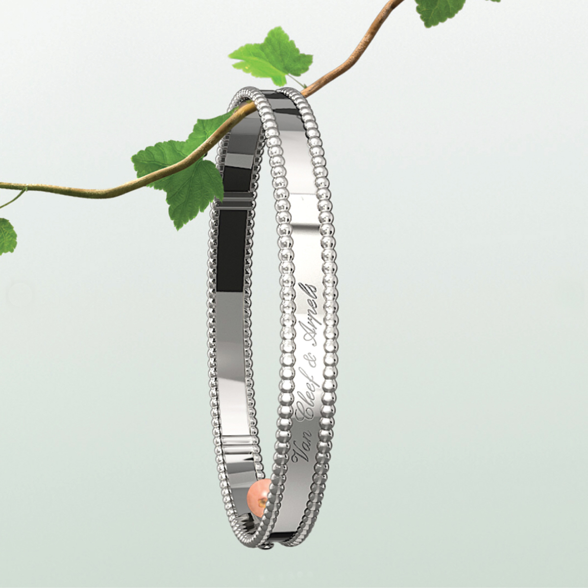 Van Cleef & Arpels | Asia Jewellers Bahrain